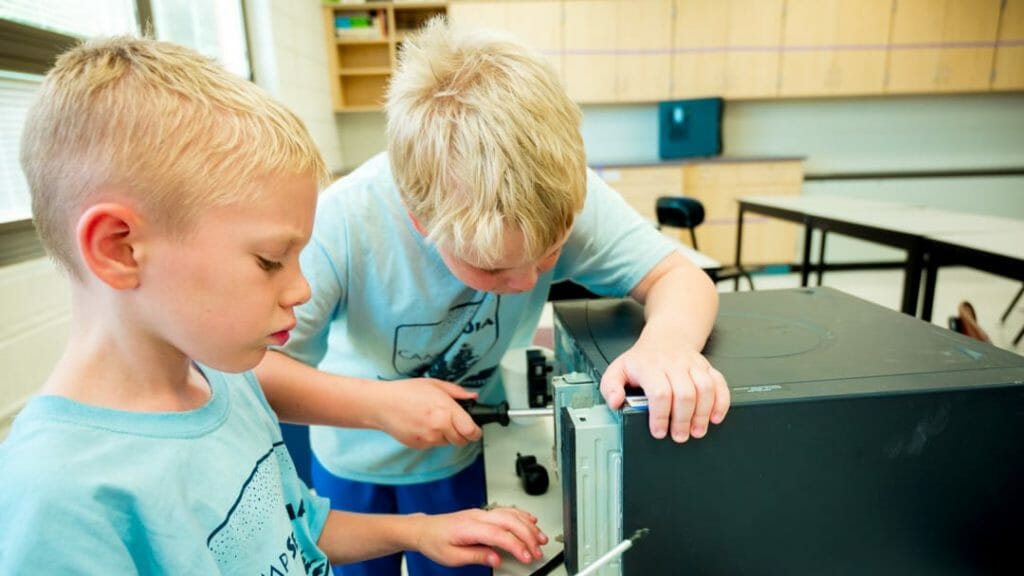 Summer Camp Programs | Camp Sequoia